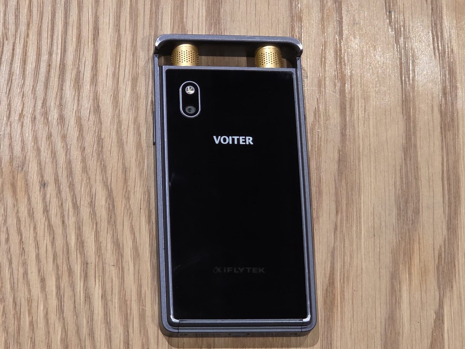 【比較レビュー】AIボイスレコーダー iFLYTEK VOITERは、SR302ProとSR502Jのどちらを選ぶべき？Galaxy・Pixel・PLAUD Noteとの違いは ...